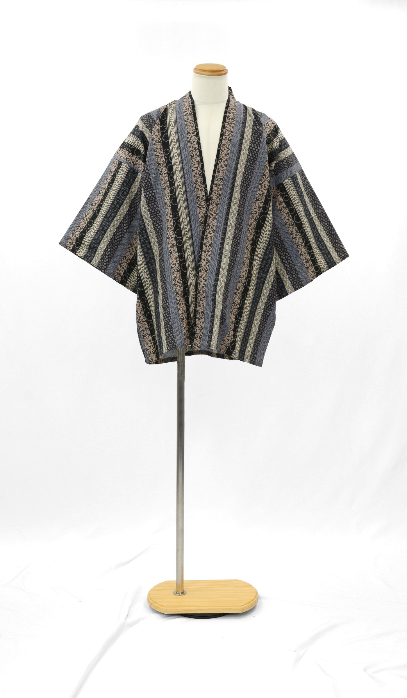 HAPPI Small Stripes Black - unisex – musubi-kyoto-｜Kimono&Yukata